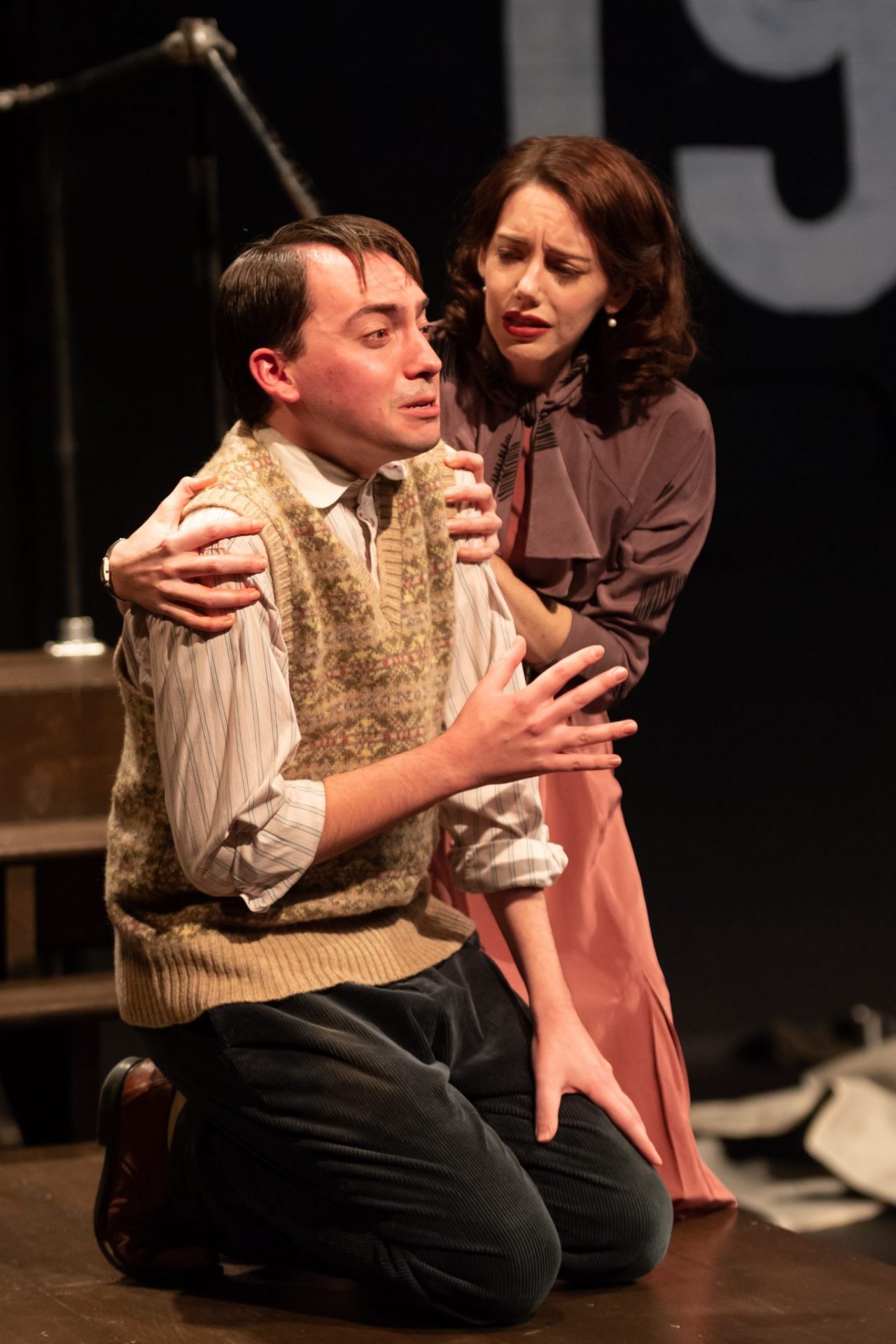 Night Watch at Gamm: How I Won the War - Motif